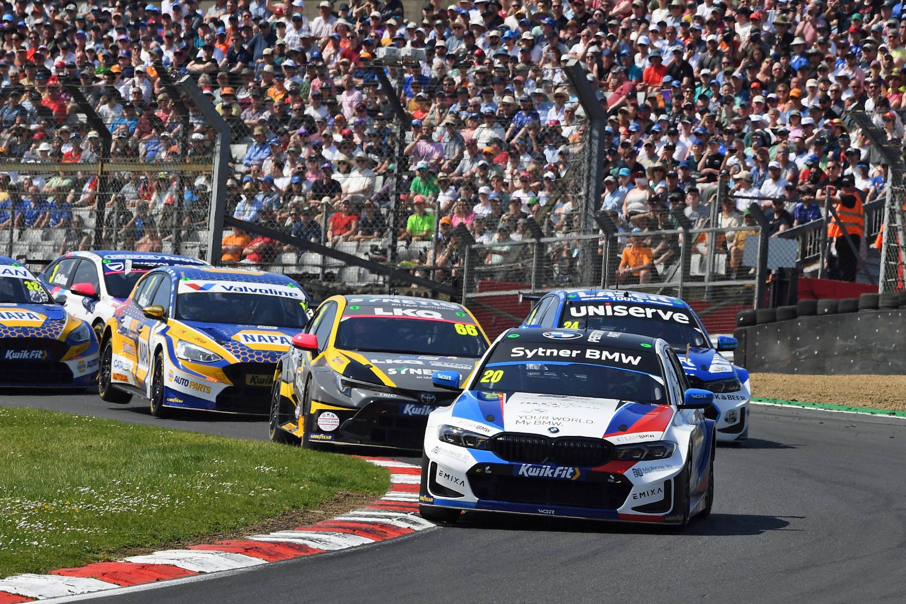 BTCC 2024 – Brands Hatch Indy Recap: Turkington Dominates with Pole and ...
